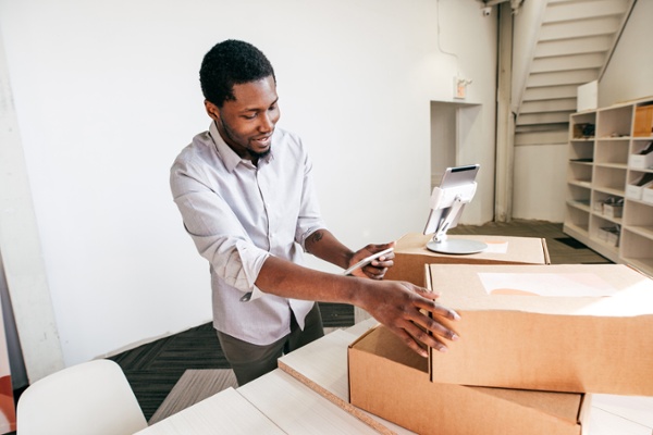 UPS Simple Rate vs. FedEx One Rate vs. USPS Flat Rate Comparison Guide